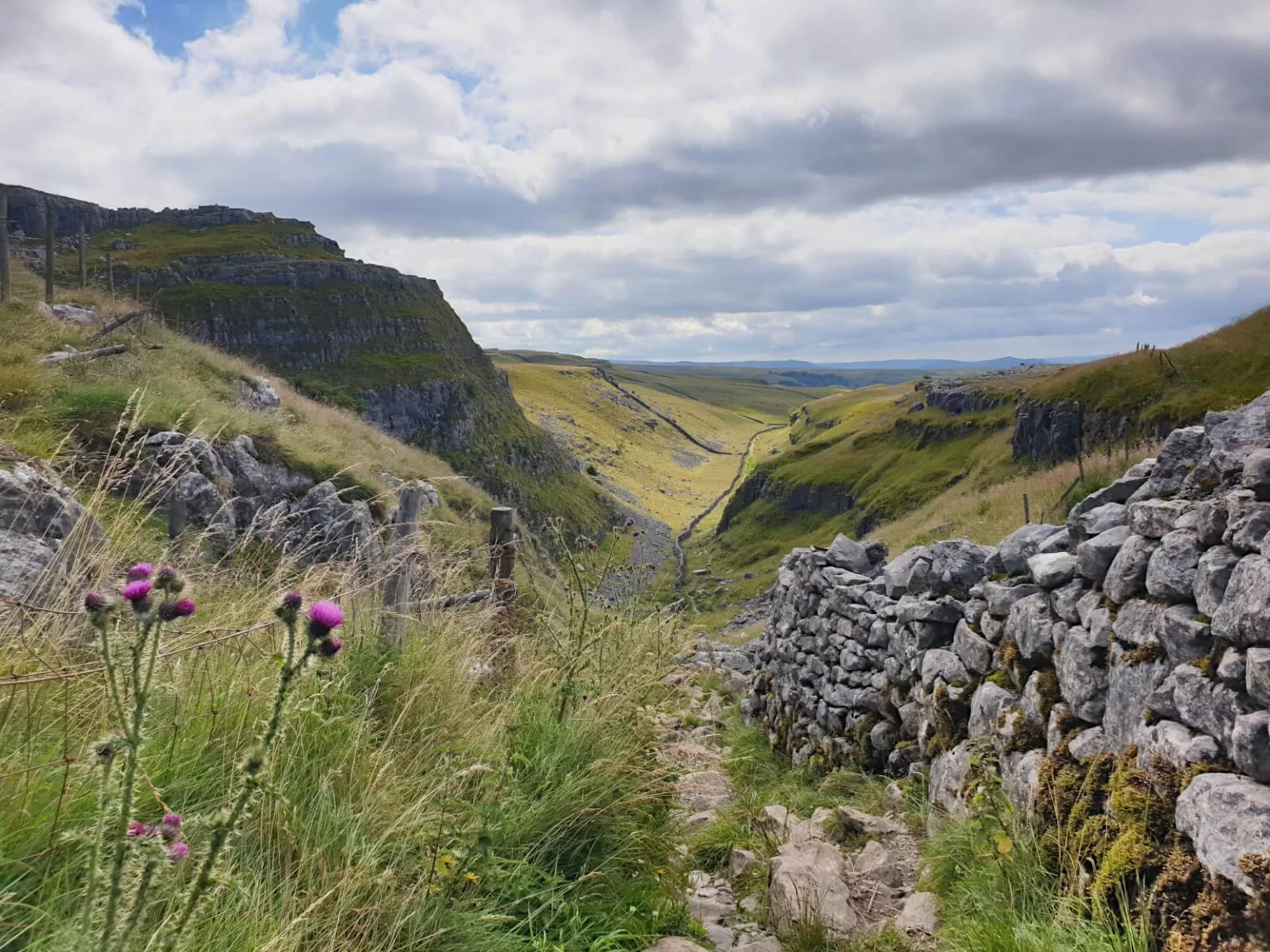 Little Known Malham Walk to Malham Cove, Janet's Foss & Gordale Scar
