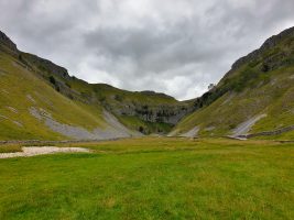 Little Known Malham Walk to Malham Cove, Janet's Foss & Gordale Scar