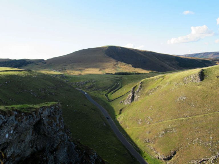 Mam Tor Walks: 4 Routes with Stunning Views